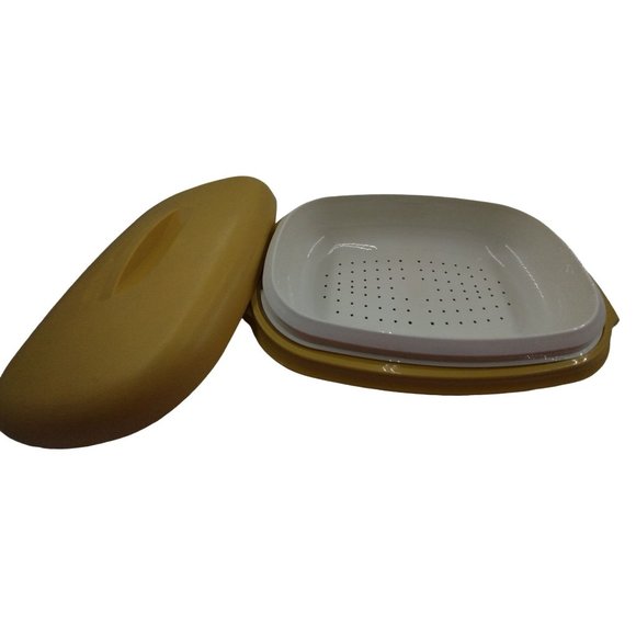 Tupperware | Kitchen | Tupperware Vintage Harvest Gold 3 Piece ...